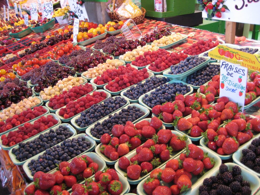 Fresh produce and fine dining in Montreal