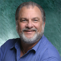 Special Edition Podcast: A Tribute to Frank Davis