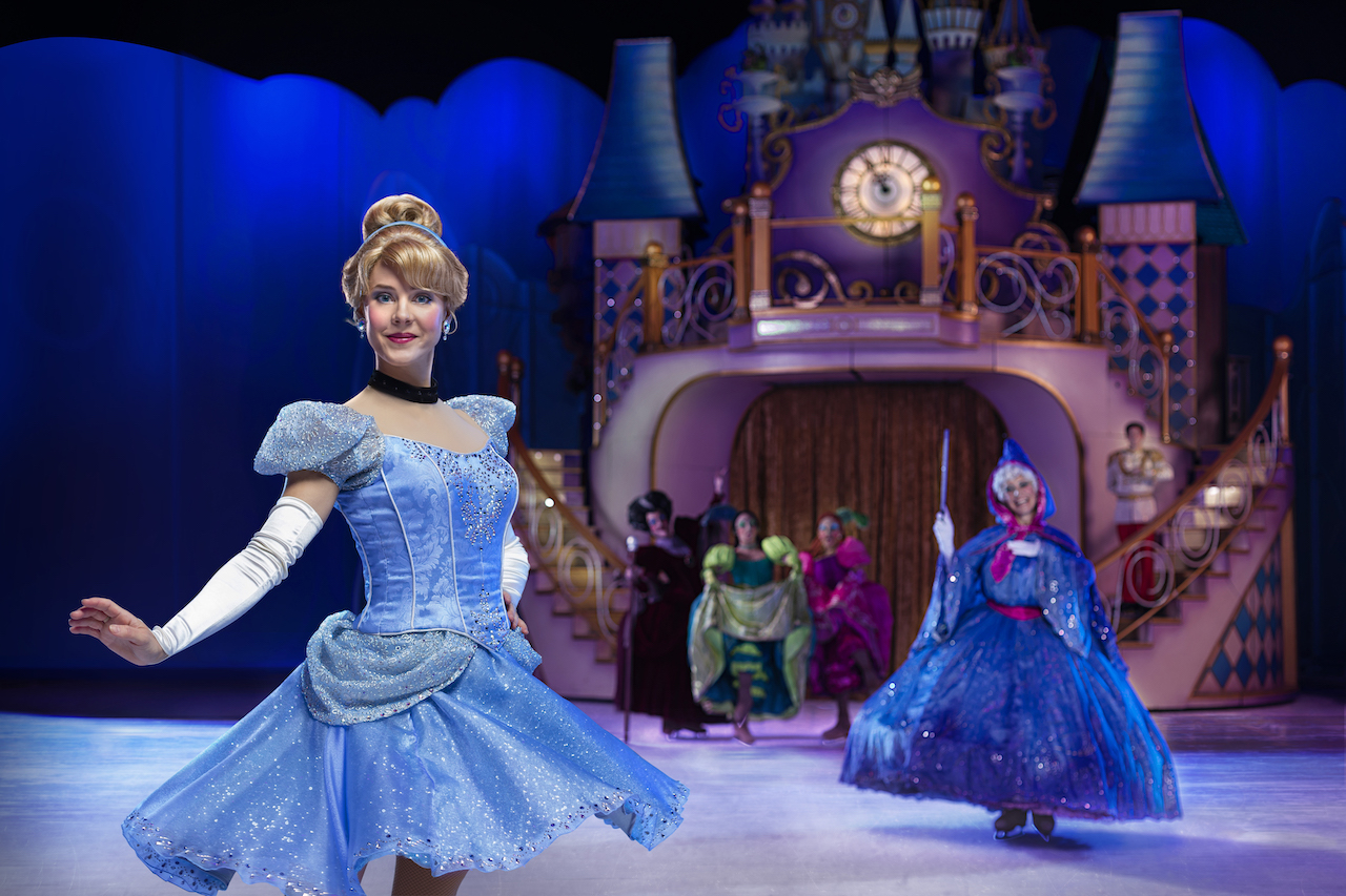Disney On Ice presents Into The Magic: Skating into Lakefront Arena ...