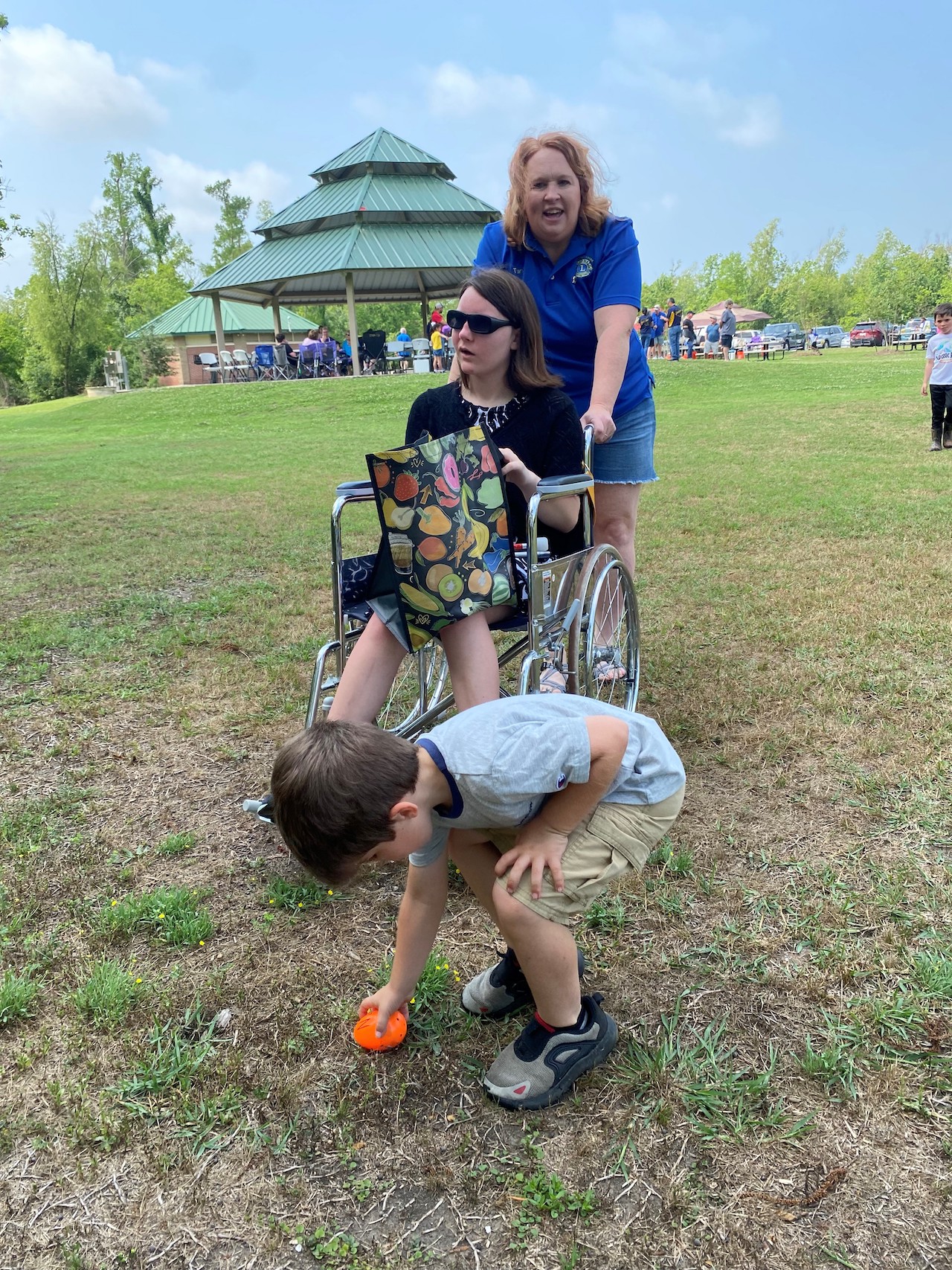 Lighthouse Louisiana & Lions Clubs Host Beeping Egg Hunt