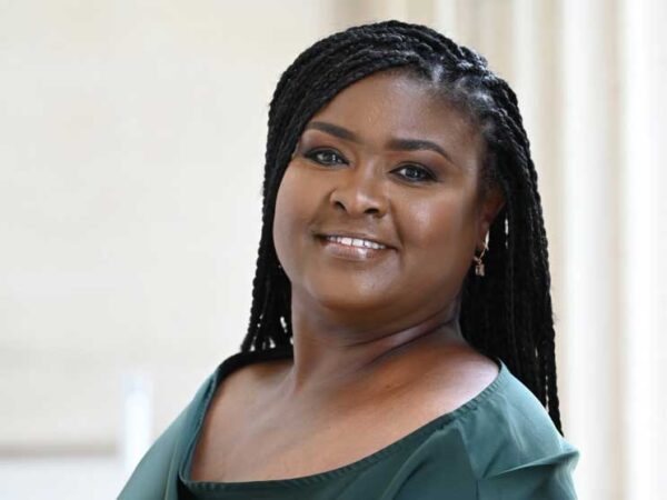 Dr. Alicia Carter-Watts