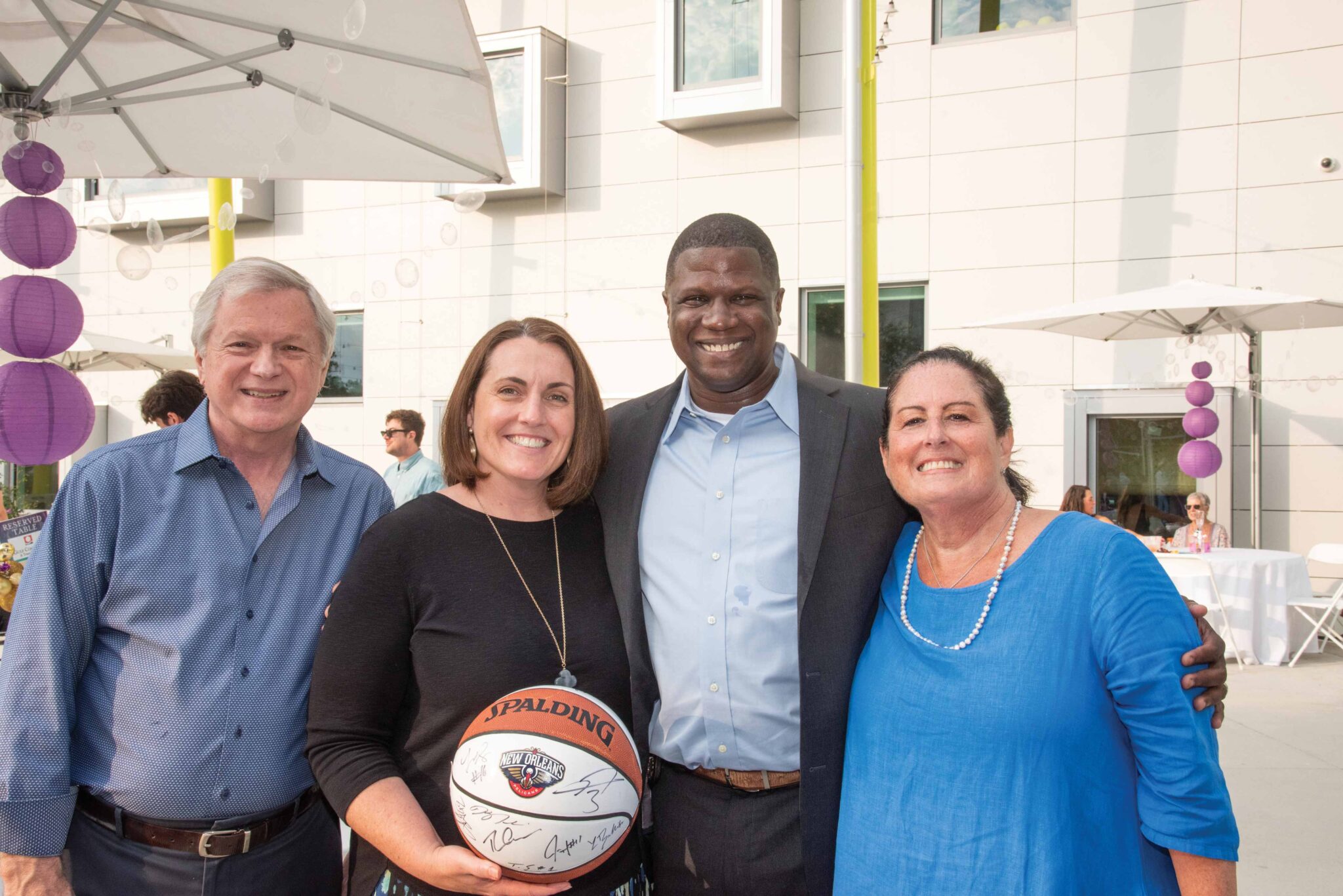 New Orleans Women & Children Shelter Bubbles & Bubbly