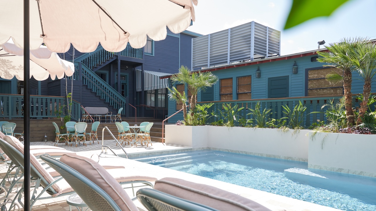 The Chloe x Poolside Hosts Southern Decadence Event