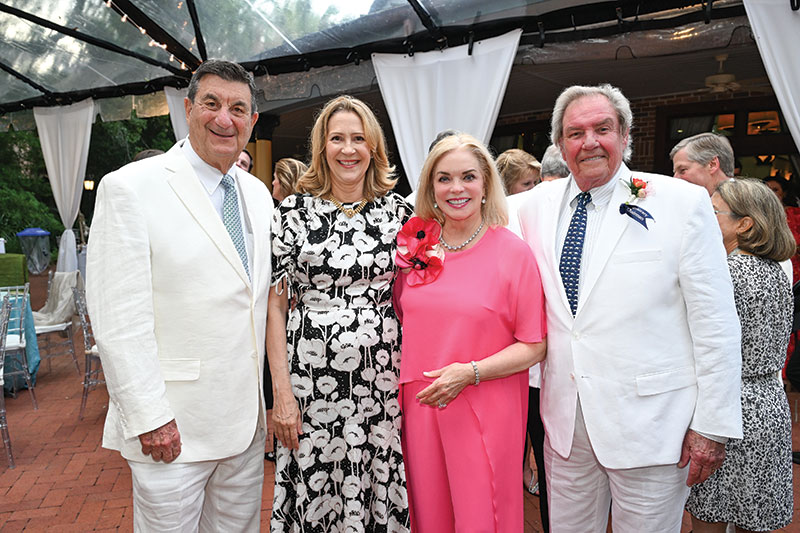 Hancock Whitney Zoo-to-Do