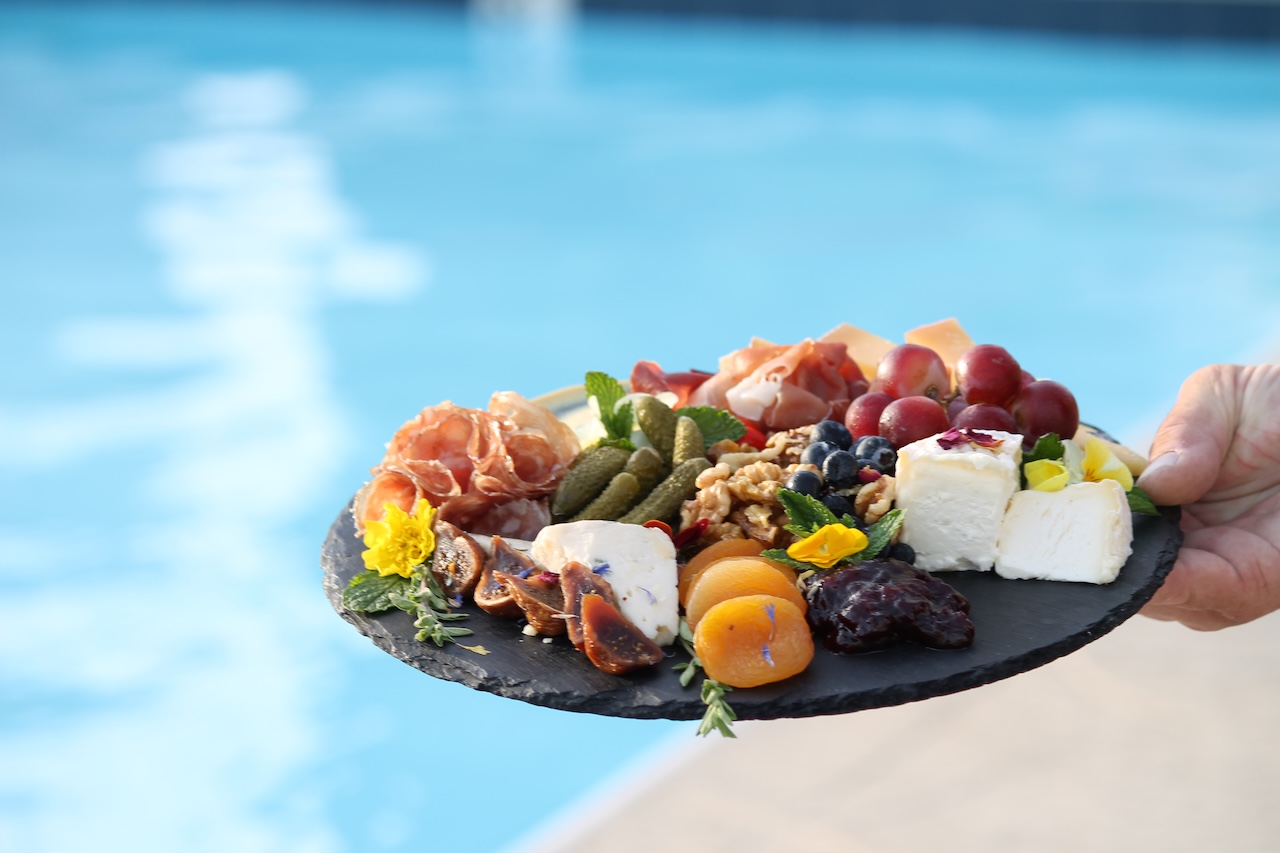 Savor St. James Cheese Company at Renaissance New Orleans