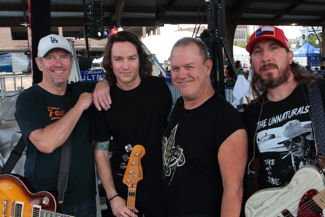 Raising Cane's Hosts Cowboy Mouth Pre-Show at Rockin'1000